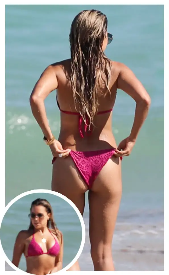 Video Sylvie Meis Poses For Pictures In Gorgeous Pink Bikini 馃憴